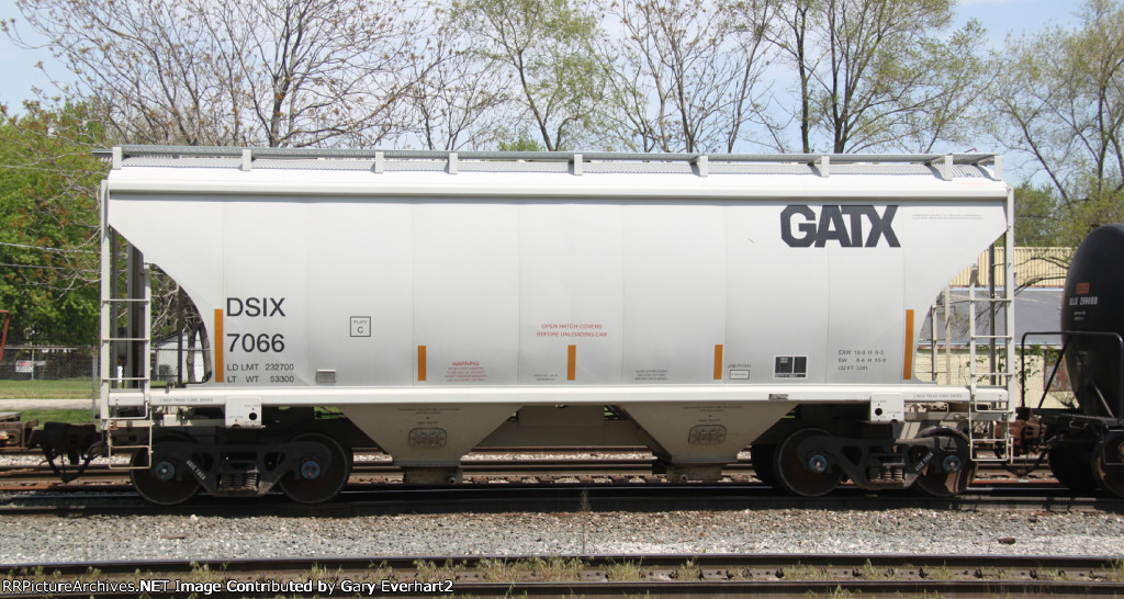 DSIX 7066 - Dowell Schlumberger Inc